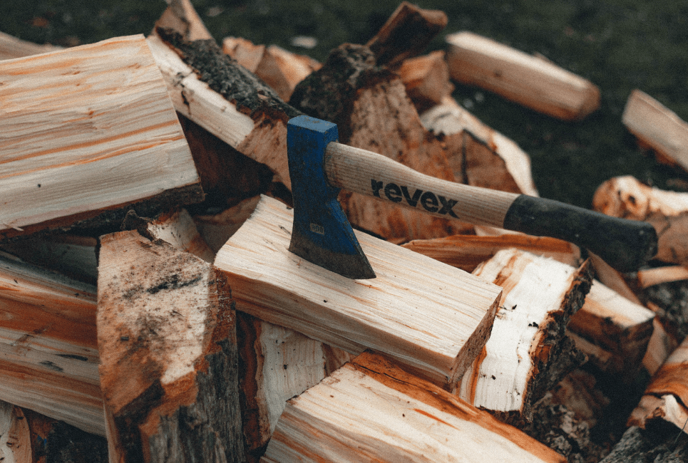 How to Find the Best Felling Axe and Which to Buy? - The Forestry Pros