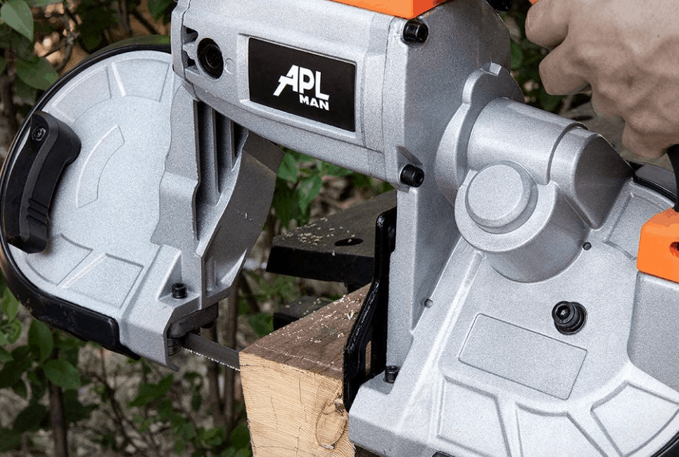 Best Portable Bandsaw Options Guide - Our Top 5 (2021) - The Forestry Pros