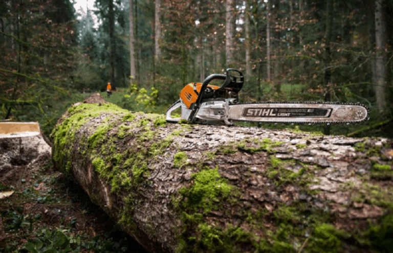 Stihl MS500i Review: Is This Chainsaw Good Enough For You? - The ...